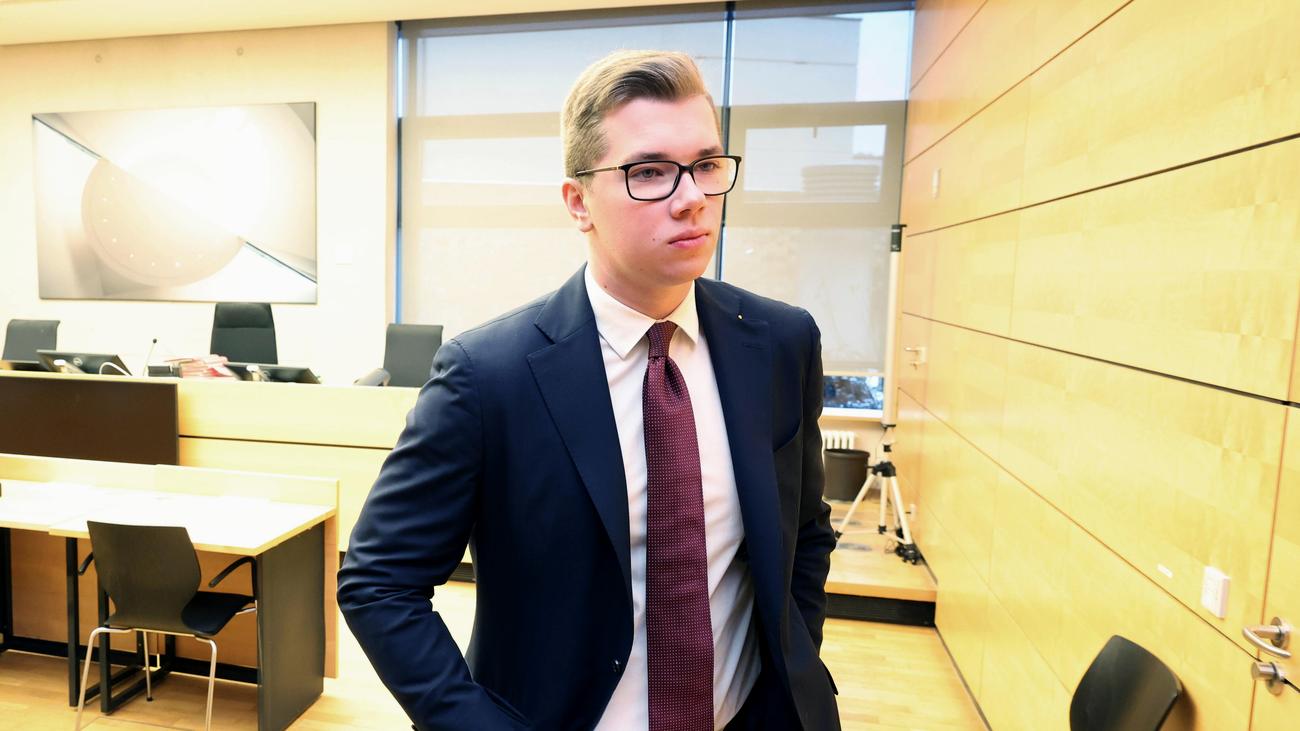 AfD in Bayern: Daniel Halemba will sich zu Vorwürfen nicht vor Gericht ...