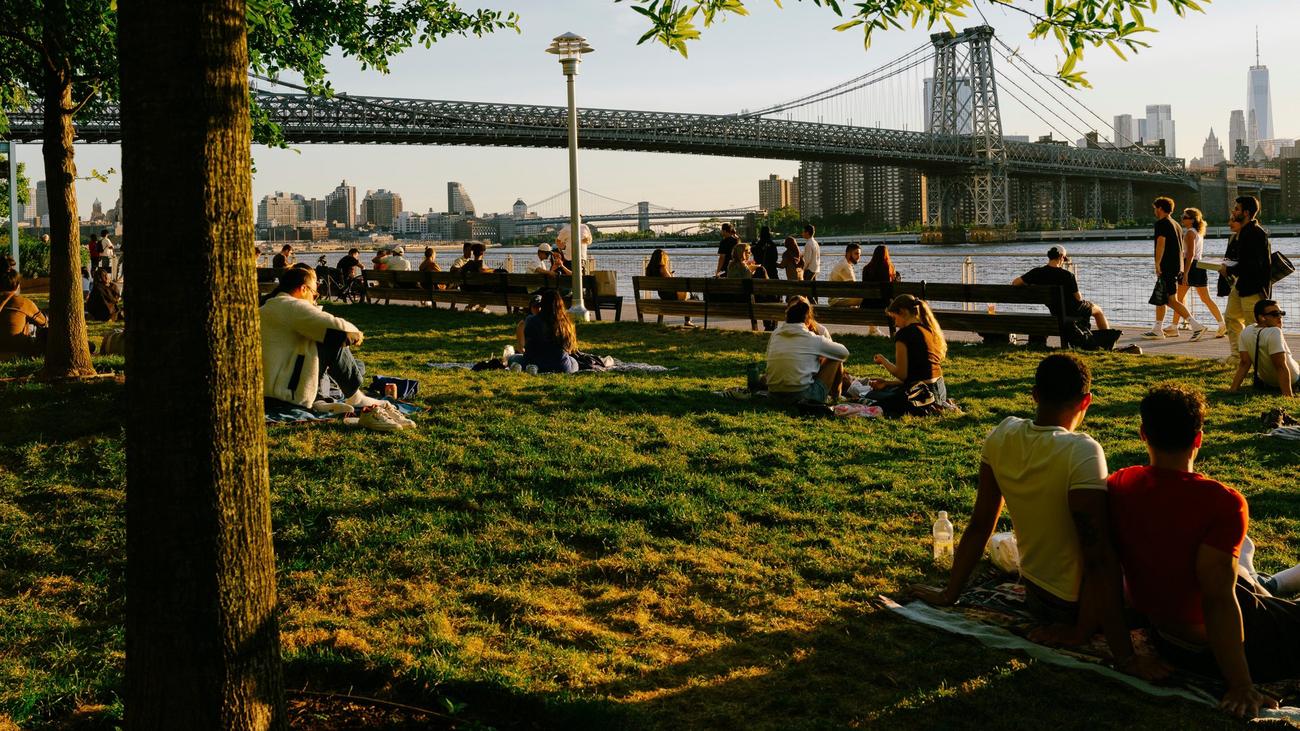 Elyas M'Barek: Williamsburg – wie Kreuzberg mit Blick auf Manhattan ...