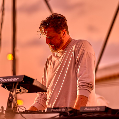 DJ Solomun: Wie wird man Stamm-DJ auf Ibiza, Solomun? | ZEIT Arbeit