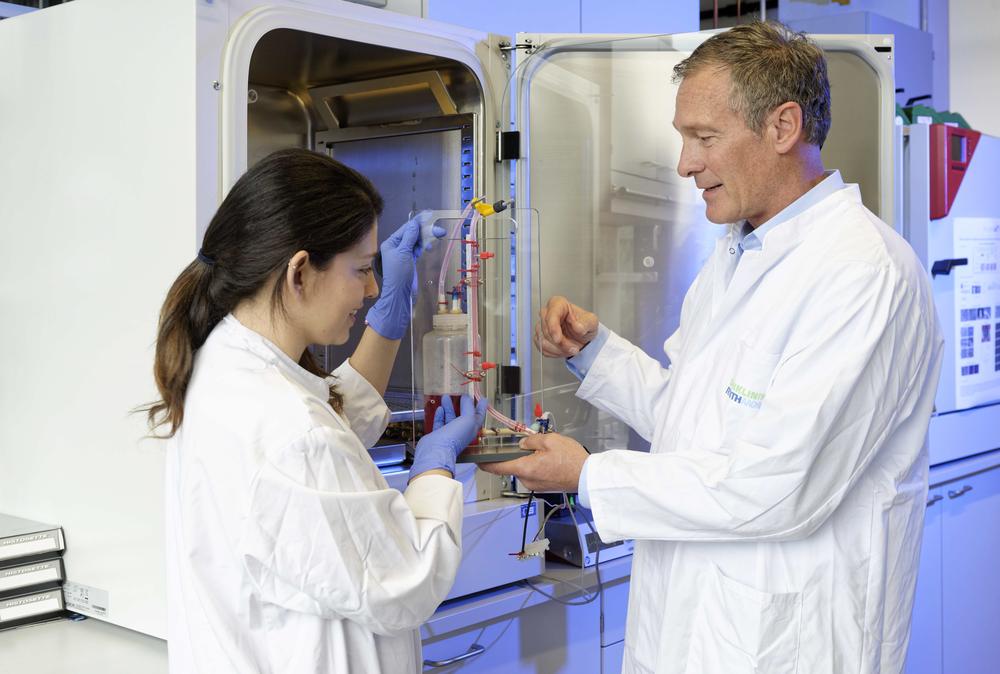 RWTH Aachen University: Wo Implantate zum Leben erweckt werden | DIE ZEIT