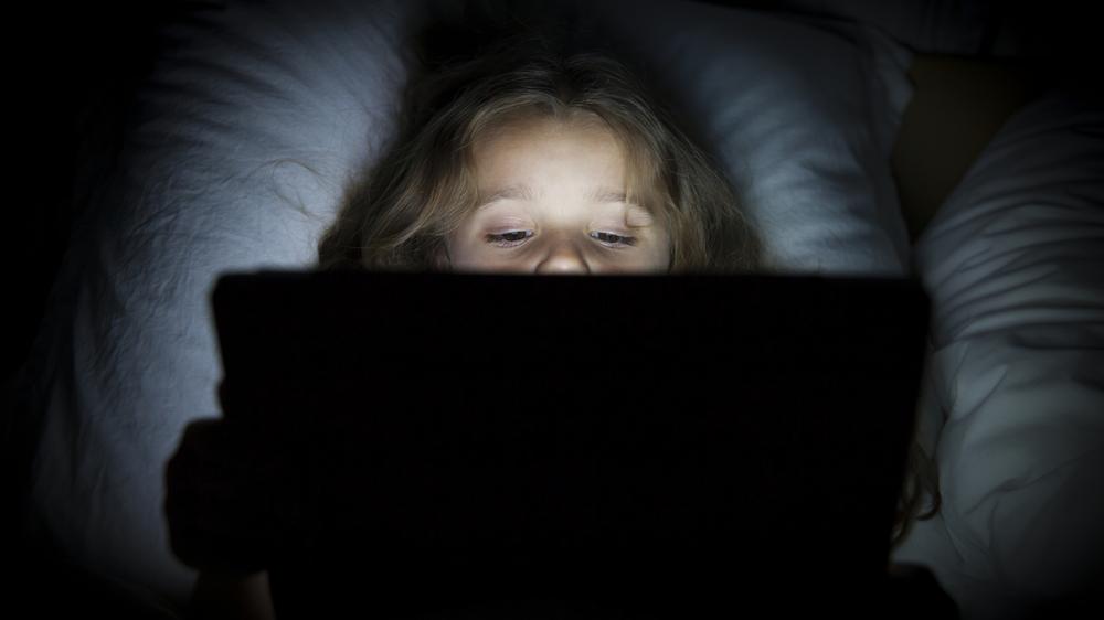 Kinder am Bildschirm: Ach komm, nur die eine Folge noch! | DIE ZEIT