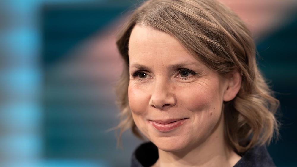 "Frankfurter Allgemeine Zeitung": Helene Bubrowski wird erste ...