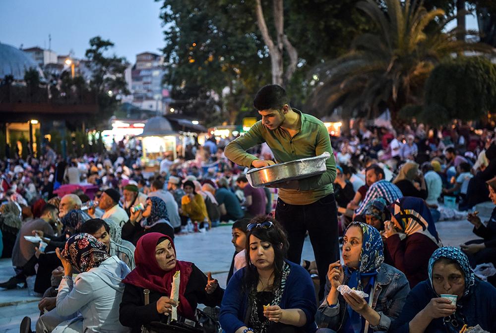 Fastenbrechen: Eid Mubarak! | DIE ZEIT