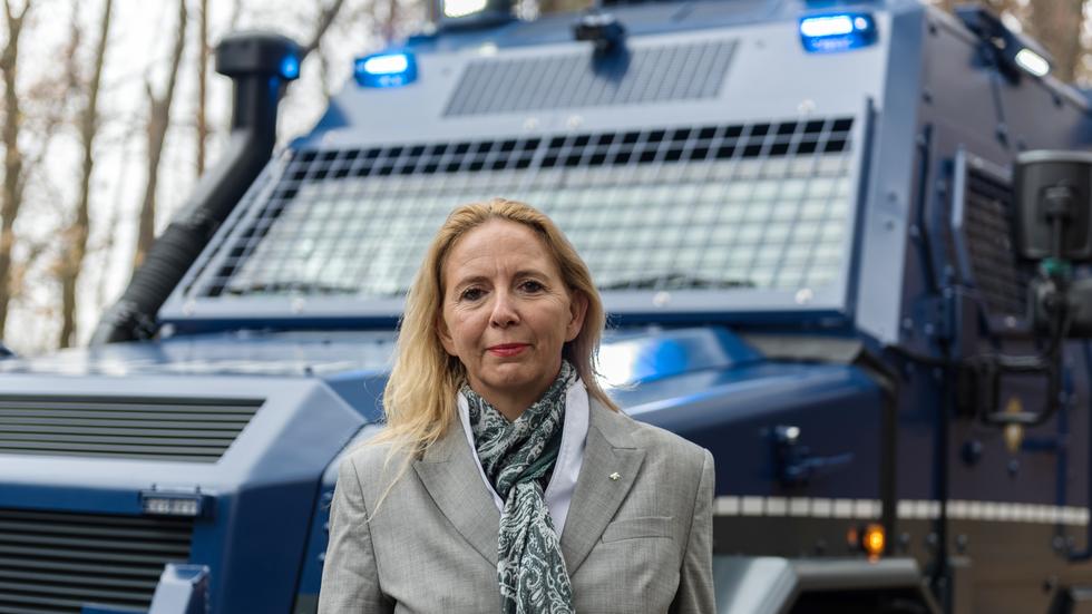 Barbara Slowik: "Ich erzeuge gefühlte Sicherheit" | ZEIT ONLINE