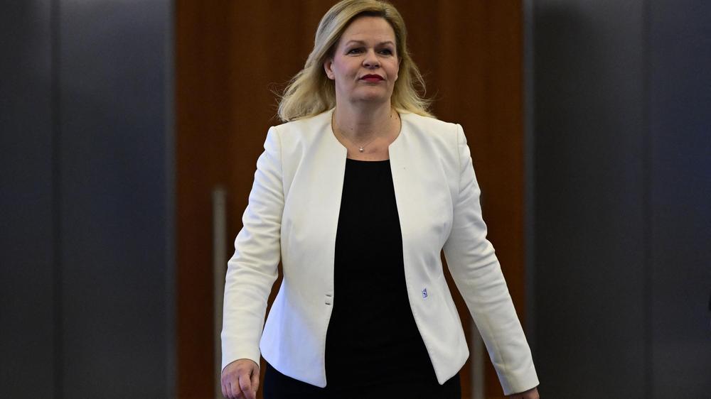 Brandenburg: Nancy Faeser fordert Aufarbeitung zu Anfeindungen in ...