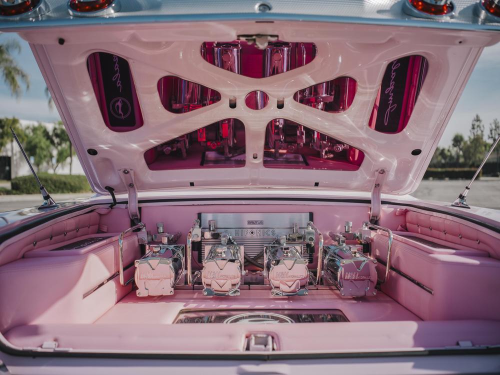 Lady Lowrider Club: Born to roll | DIE ZEIT