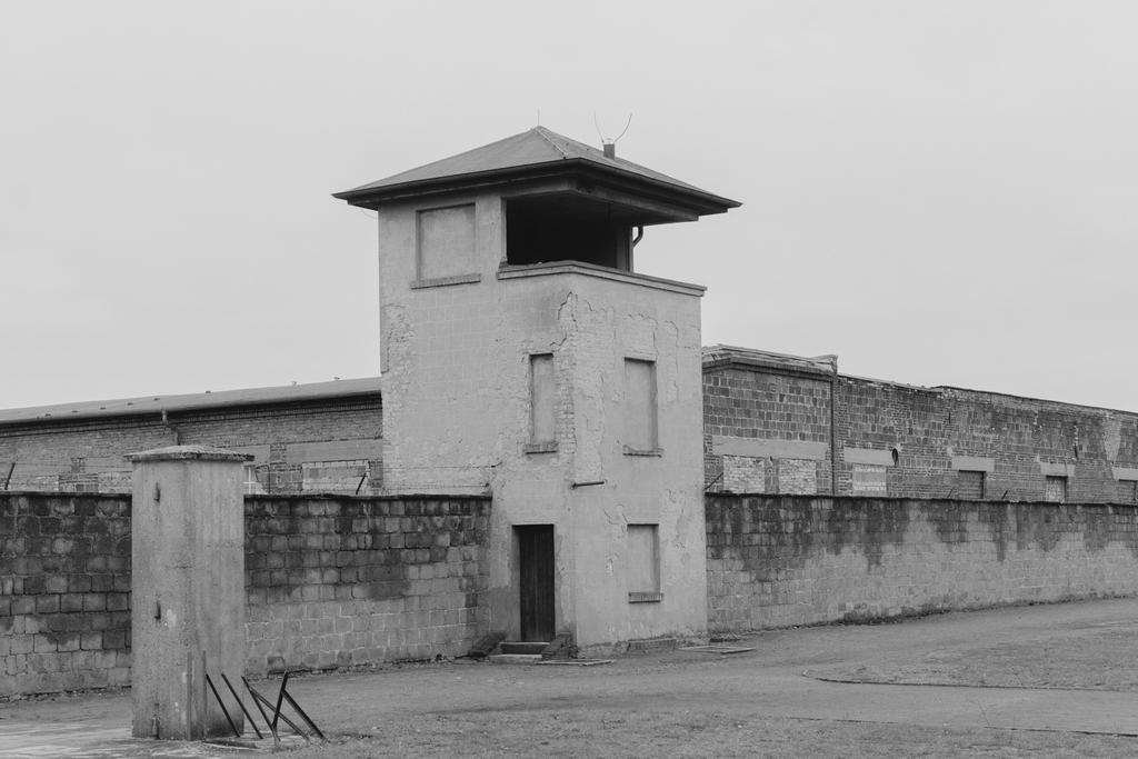 Concentration Camp Duty: The Last SS Guard | DIE ZEIT