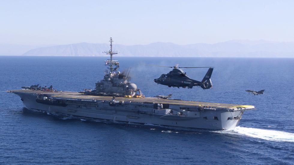 "Foch": Brasilien will ausgemusterten Flugzeugträger im Atlantik ...