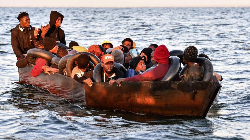 Migration: Mehrere Tote bei Bootsunglücken vor Tunesien und Marokko ...