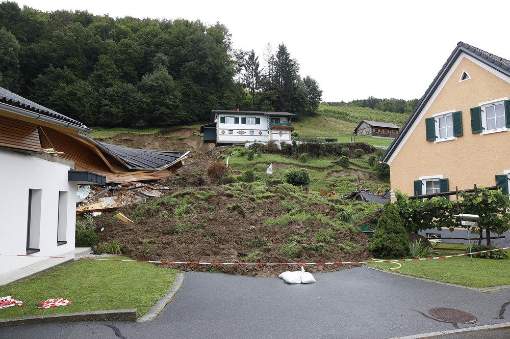 Hochwasser: Deutschland schickt Helfer in slowenische Überschwemmungsgebiete | DIE ZEIT