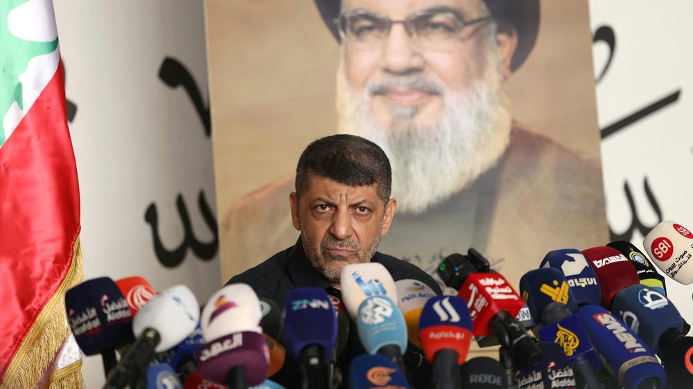 Krieg in Nahost: Hisbollah-Sprecher bei Luftangriff in Beirut getötet | DIE ZEIT