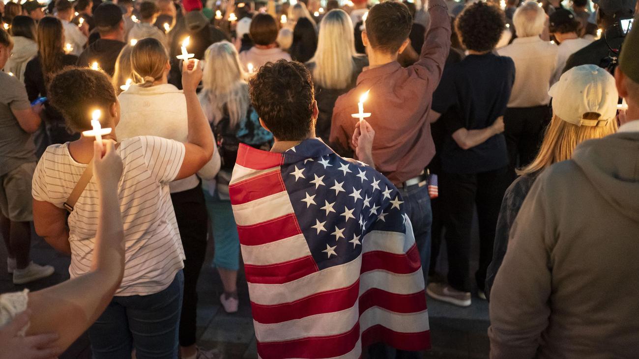 Charlie Kirk – News und Infos | DIE ZEIT