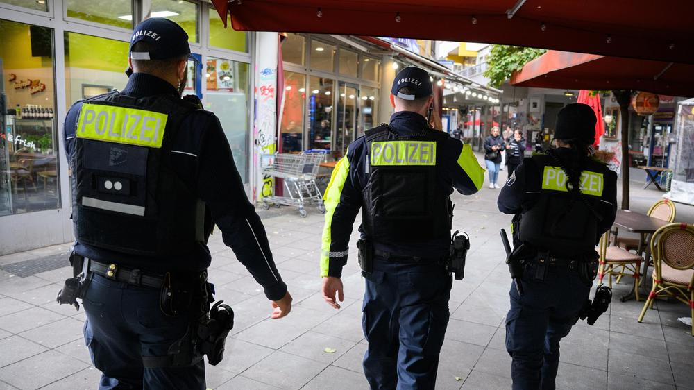 BKA-Lagebild: BKA meldet für 2024 sinkenden Anteil tatverdächtiger ...