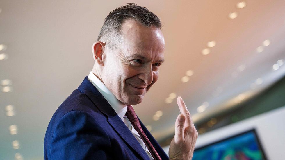 Elon Musk und Volker Wissing: Der lange Arm des deutschen ...