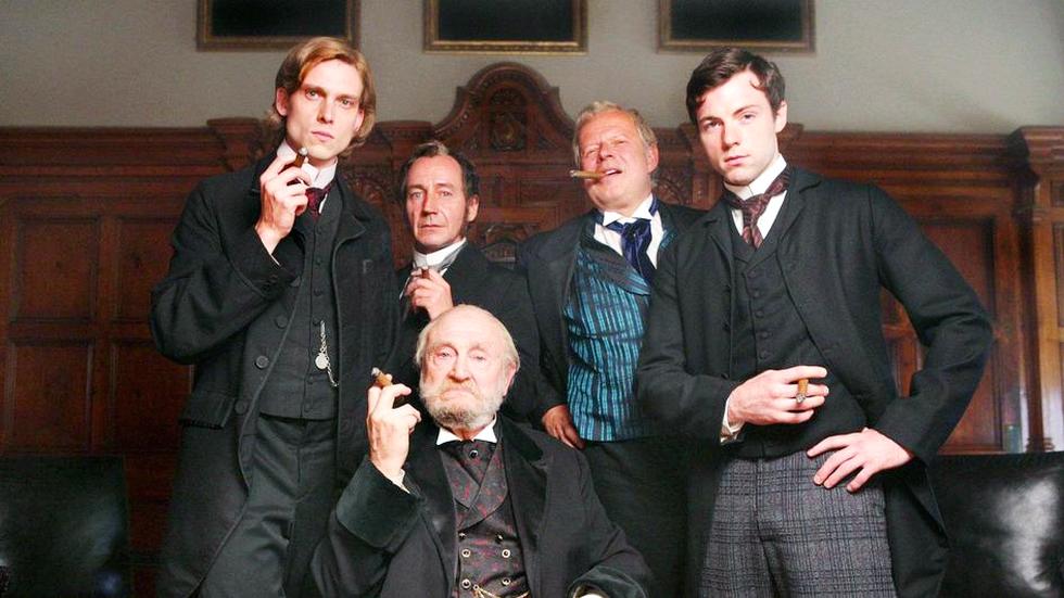 "Pfeiler der Macht": Und irgendwann singt Yvonne Catterfeld | ZEIT ONLINE