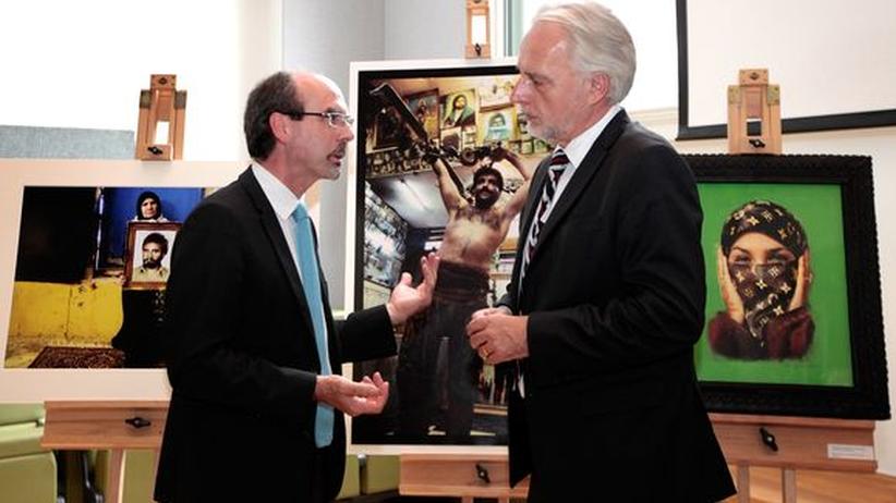 Museumsdirektor Martin Roth: "Mitarbeiter aus 28 Nationen? In ...