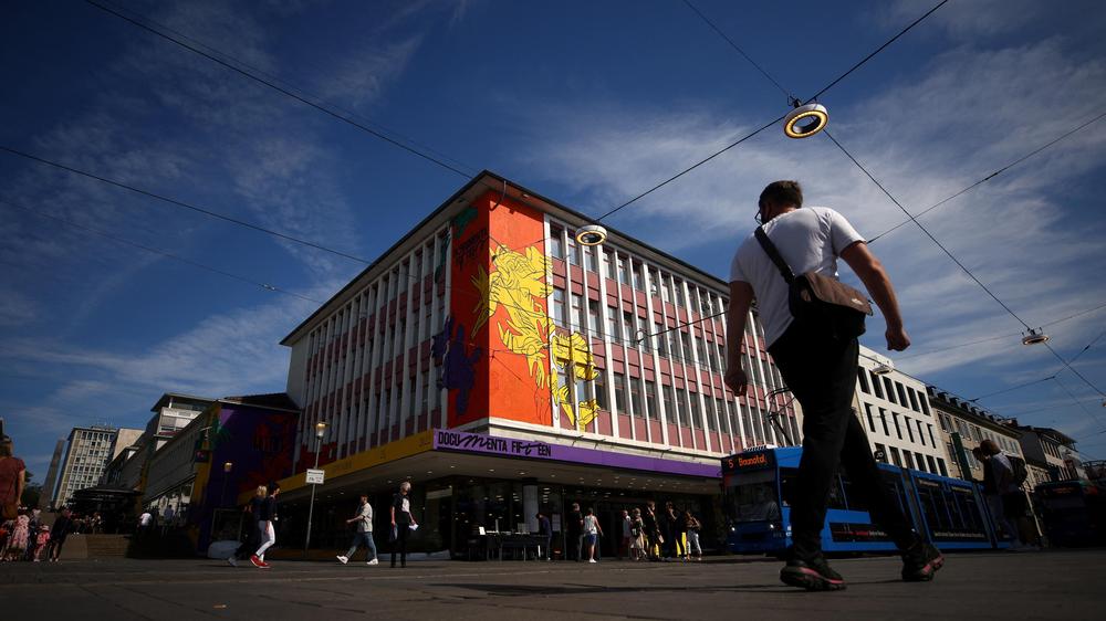 "documenta fifteen": Ein doppeltes Problem | DIE ZEIT