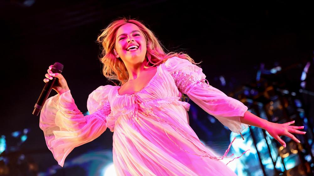 Addison Rae: Klingt nach Schultheater | DIE ZEIT