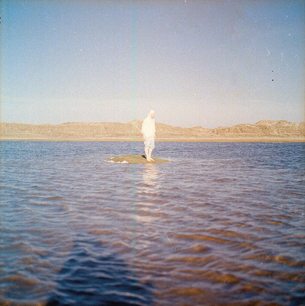 Mode-Magazin: Kleid flieht vor Körper | ZEIT ONLINE