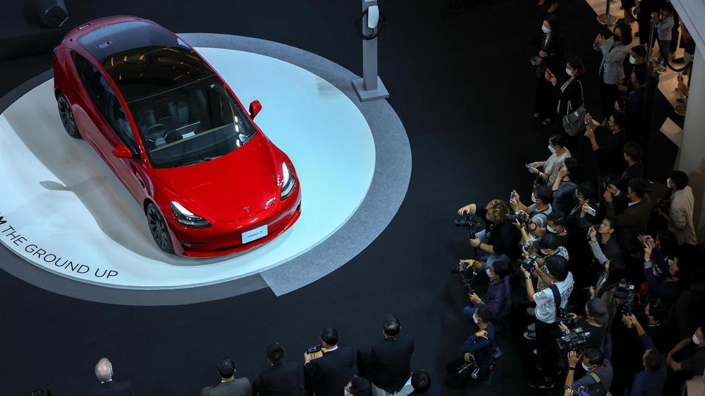 Tesla und VW: Der Elektroauto-Preiskampf hat begonnen | DIE ZEIT