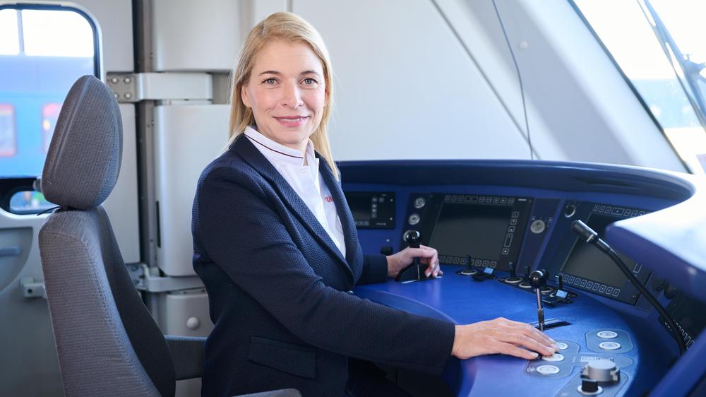 Deutsche Bahn: Evelyn Palla soll neue Bahn-Chefin werden | DIE ZEIT