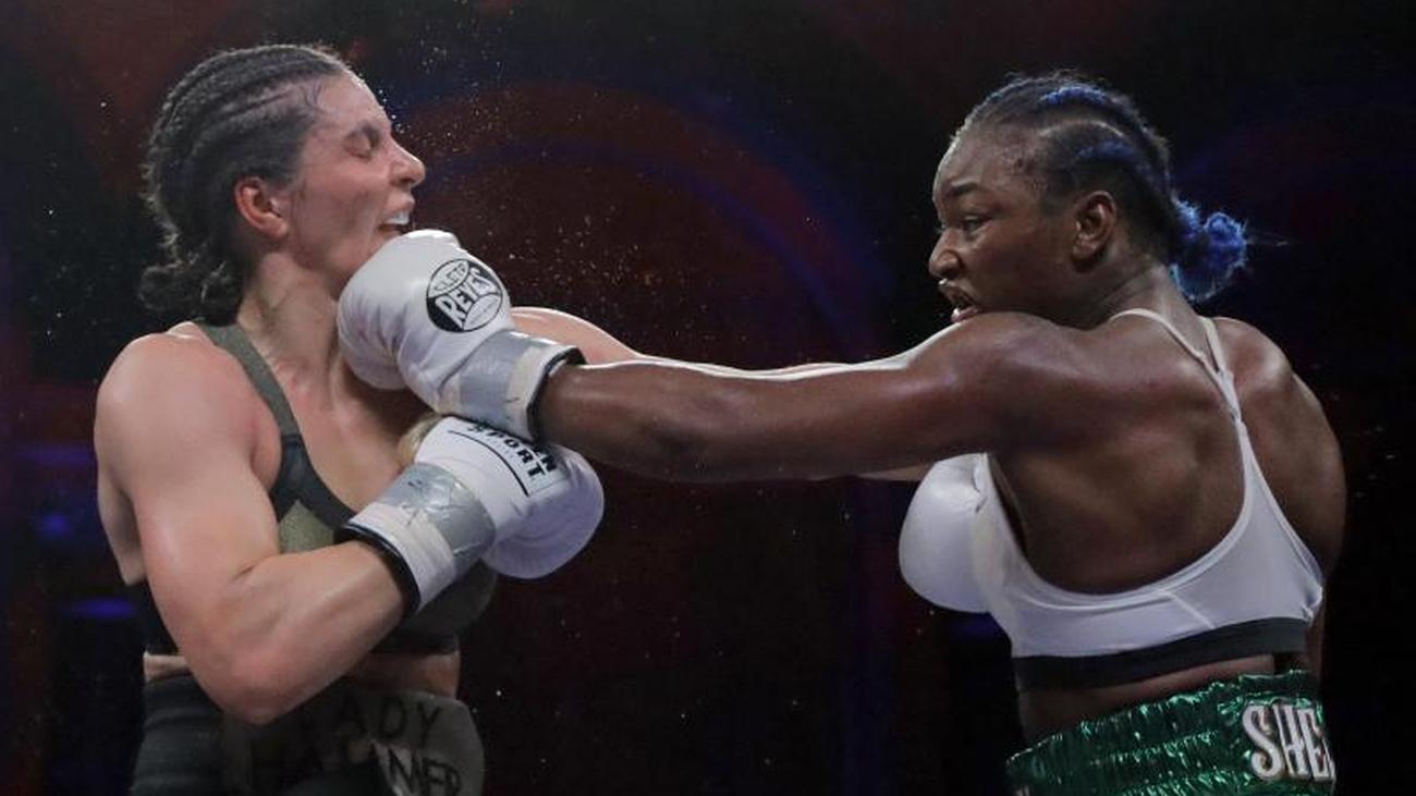 Frauen-Boxen: Christina Hammer verliert WM-Kampf gegen Claressa Shields ...