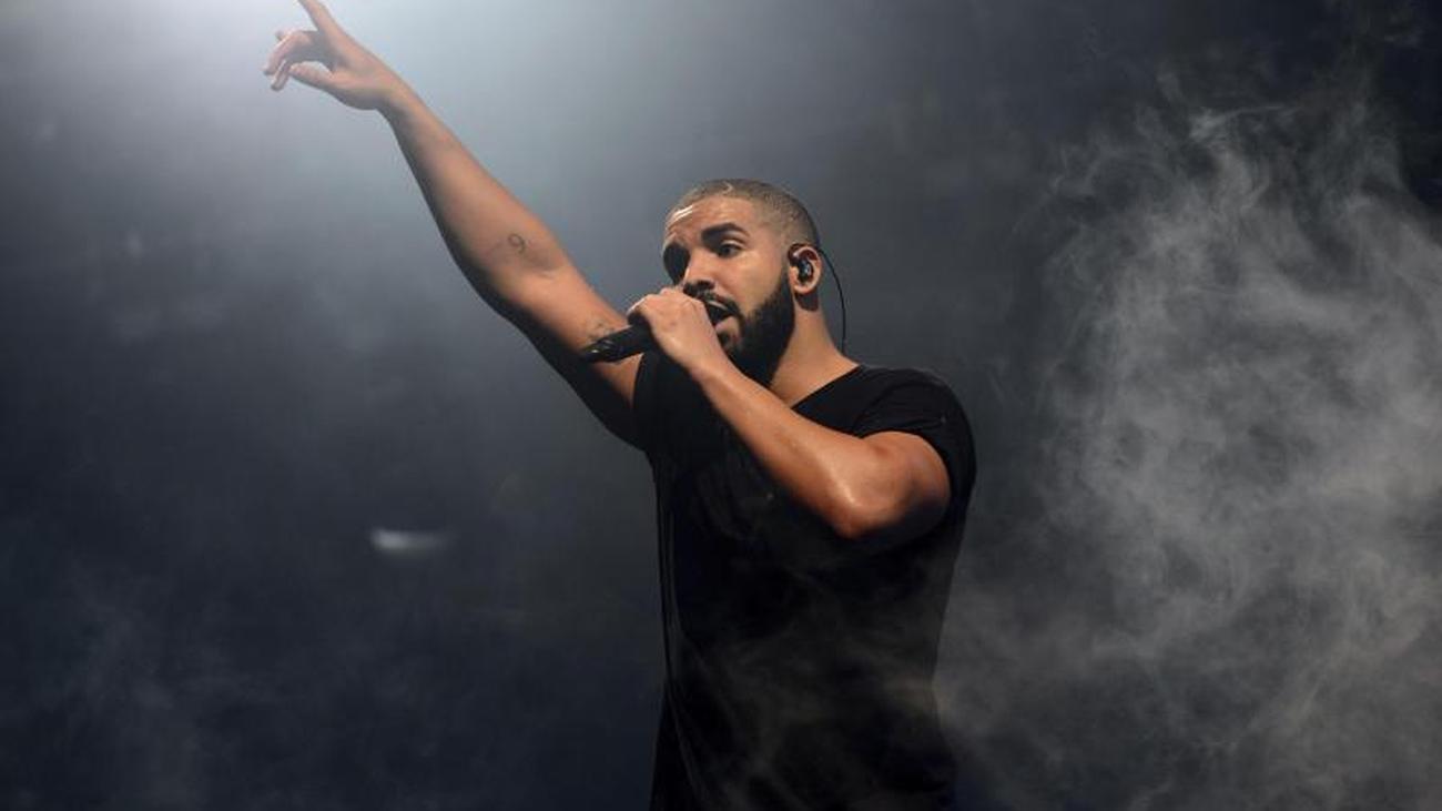 Dreimal Nummer eins: Drake stellt neuen Chart-Rekord auf | ZEIT ONLINE