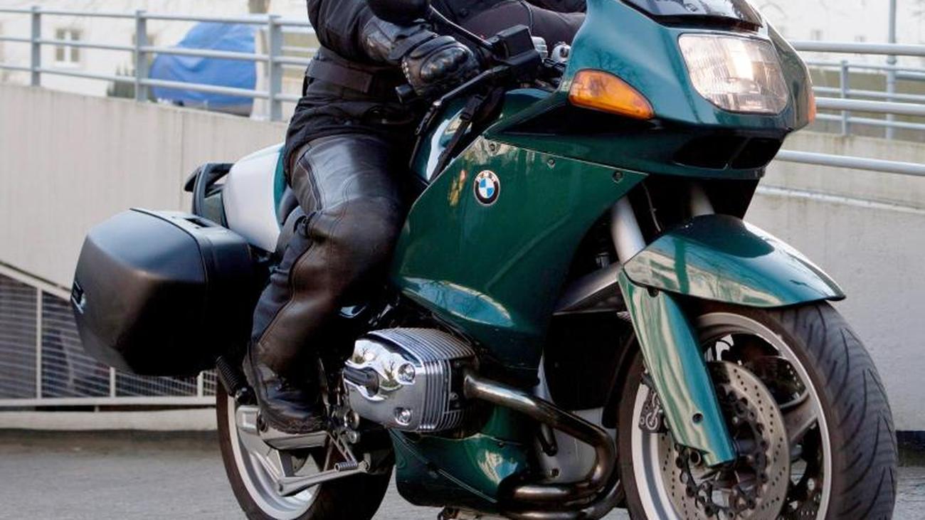 Auf großer Tour: So packen Sie das Motorrad richtig | ZEIT ONLINE