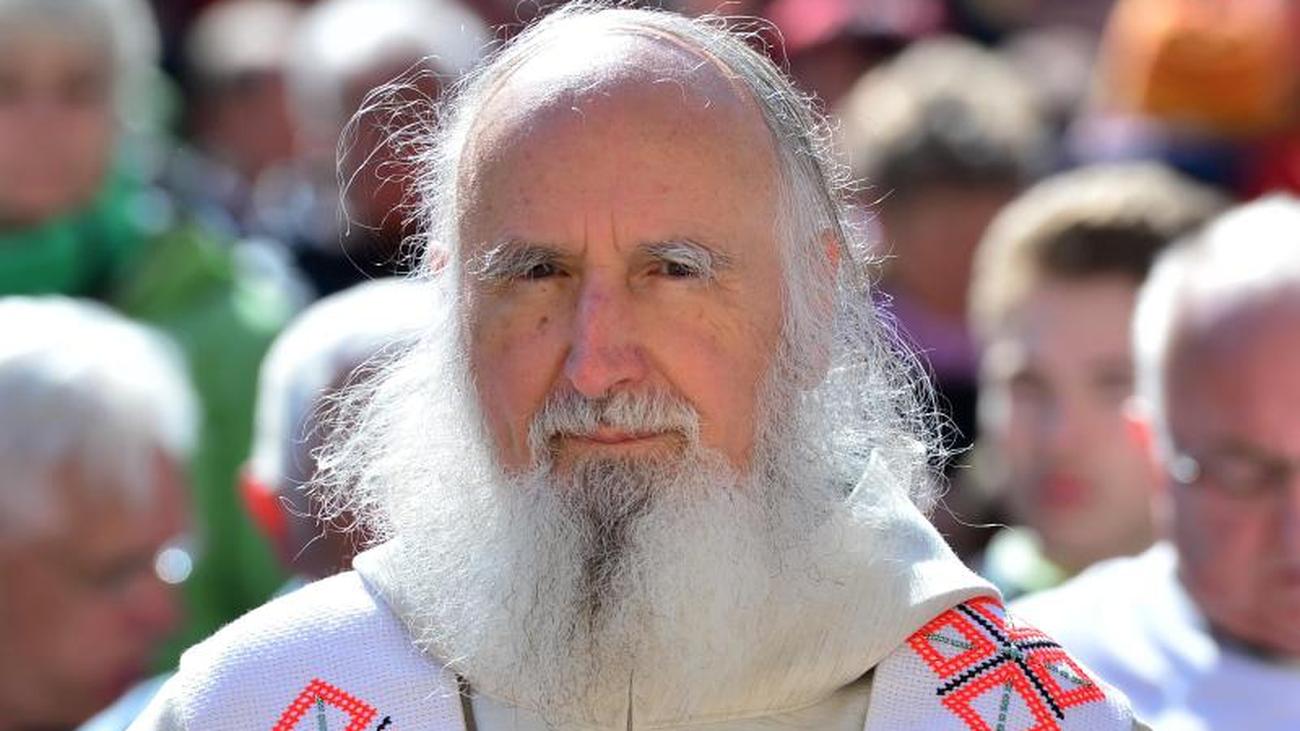 Seelenbeistand: Pater Anselm Grün über die "außergewöhnlich schwierige ...