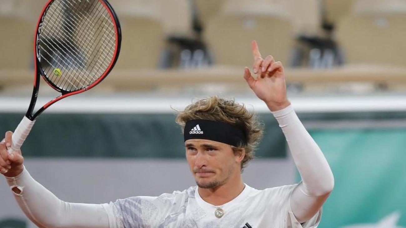 Tennis-Grand-Slam-Turnier: Zverev nach Fünfsatz-Krimi in Paris in der dritten Runde | ZEIT ONLINE