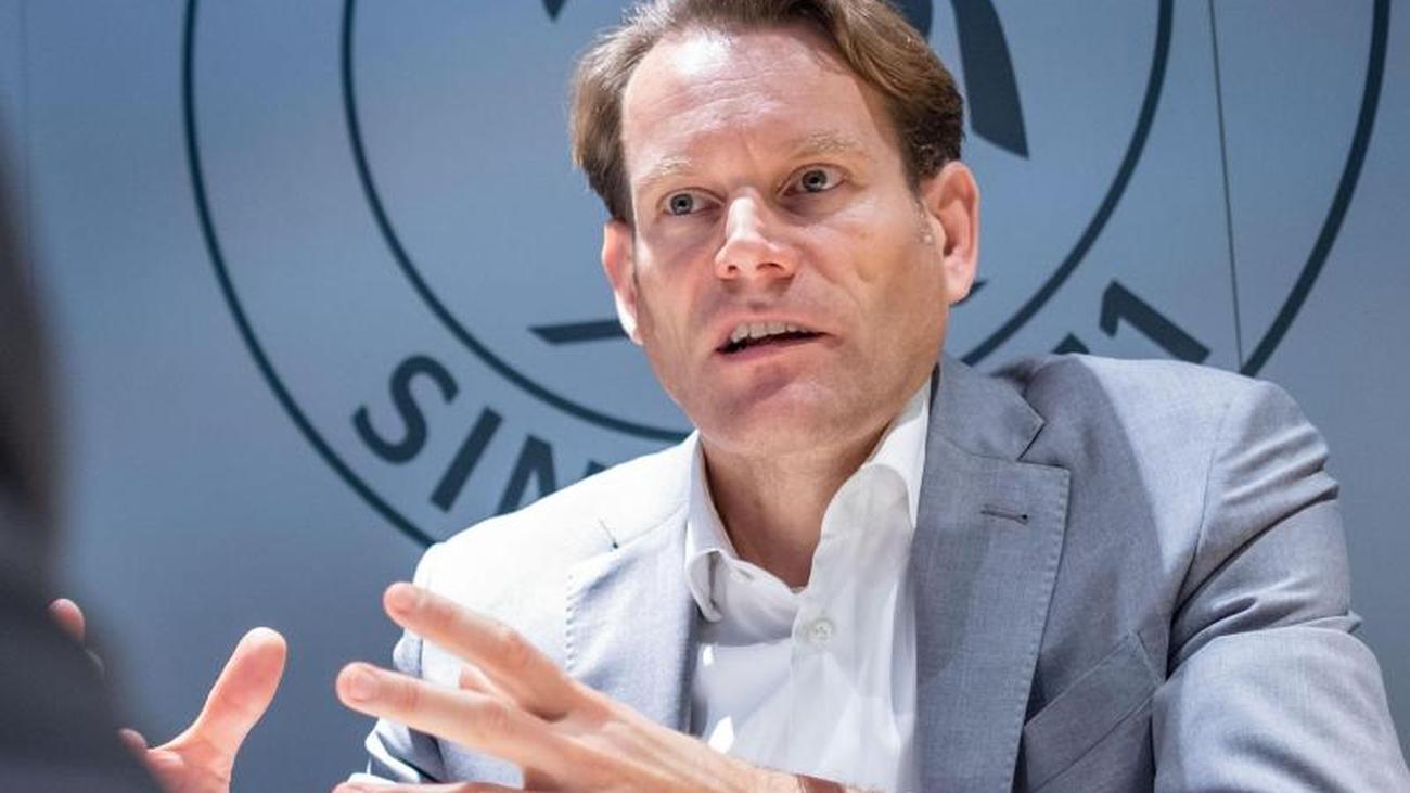 Kein leichtes Erbe: Neuer Conti-Chef führt Großumbau fort | DIE ZEIT