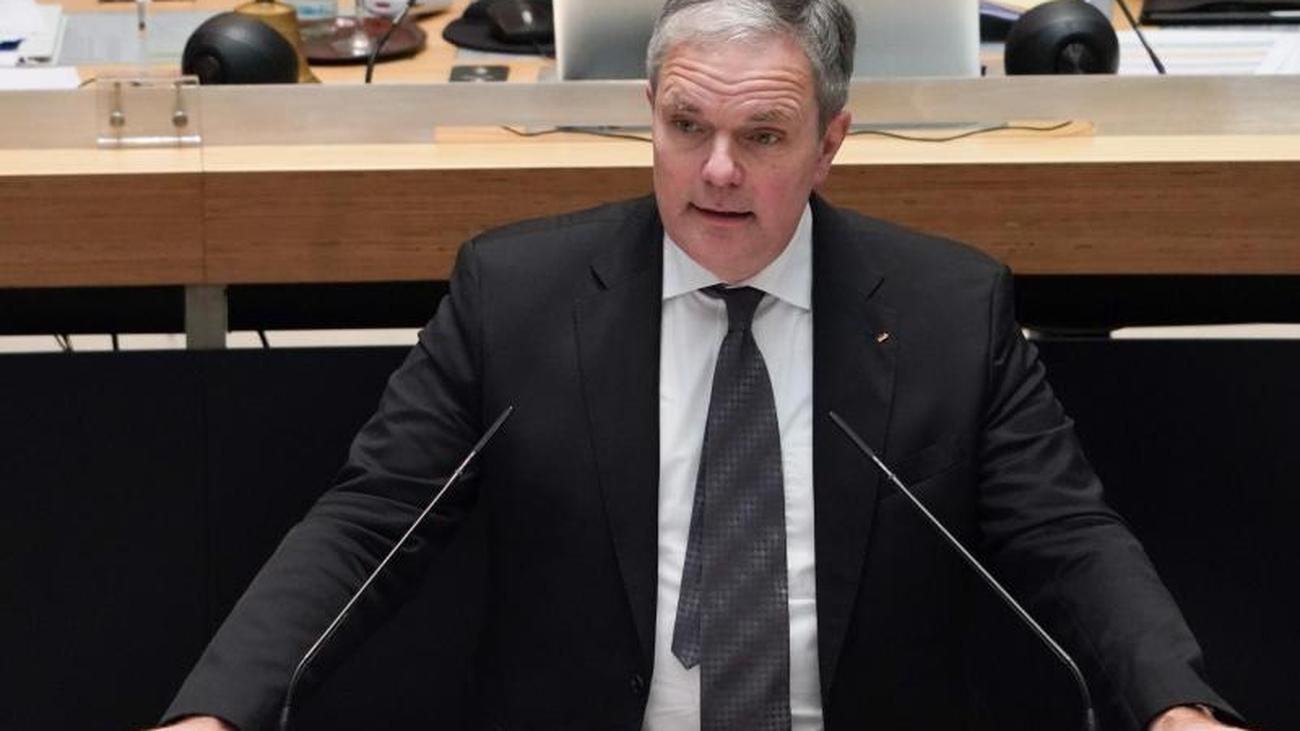 Wissenschaft: Dregger wünscht sich Engagement für Medikament gegen ...