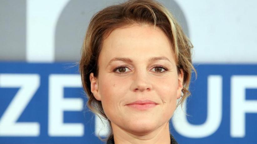 Leute: Maria Simon zu Corona: "Müssen unsere Herzen wieder öffnen ...