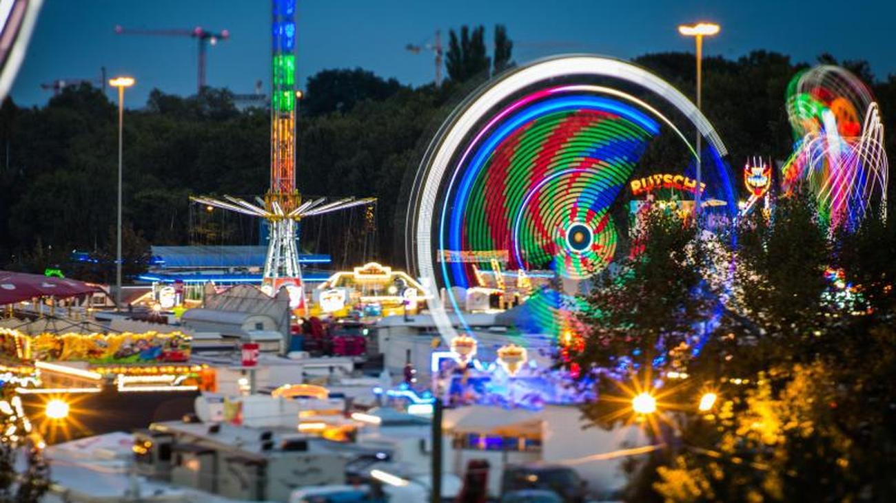 Feste: Zwischen Zuversicht und Absage: Volksfeste in der Pandemie ... Feste: Zwischen Zuversicht und Absage: Volksfeste in der Pandemie ...