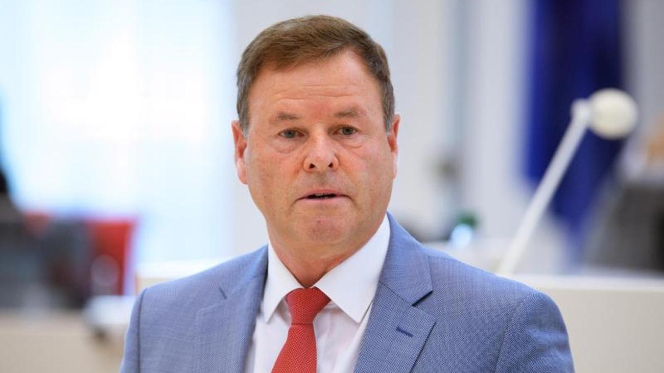 Parteien: Linke: Görke als Spitzenkandidaten für Bundestagswahl | DIE ZEIT