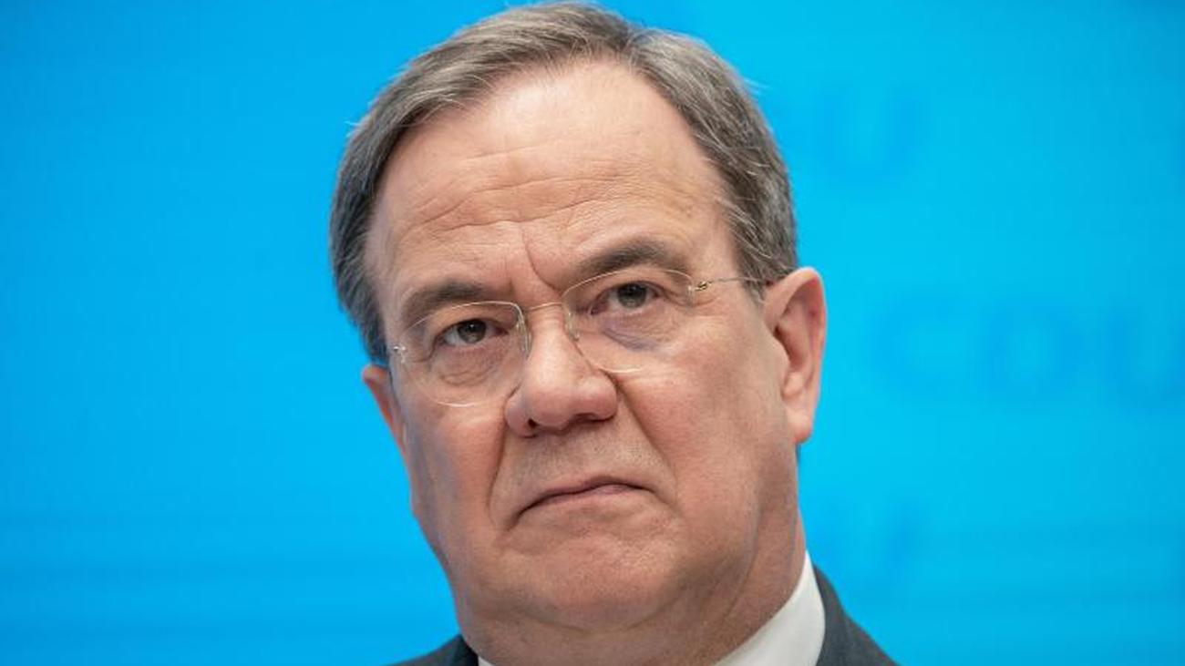 Arbeit: Laschet: Unis sollen offene Orte für Ideen sein | DIE ZEIT