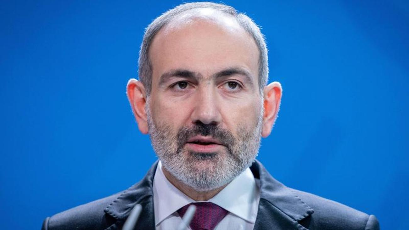 Armenien: Regierungschef will Sohn gegen Kriegsgefangene eintauschen ...