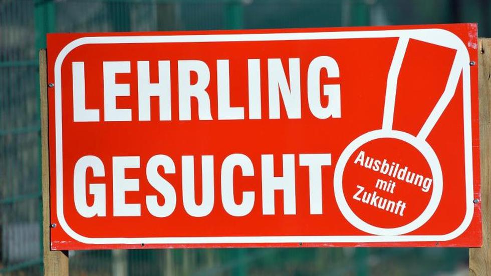 Ausbildung: Handwerkskammer ruft Betriebe auf: Stärker um Azubis werben ...