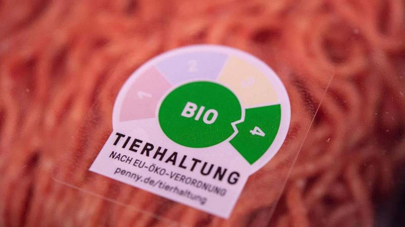 Mindestens Haltungsformstufe 2: Abkehr vom Billigfleisch: Handel setzt ...