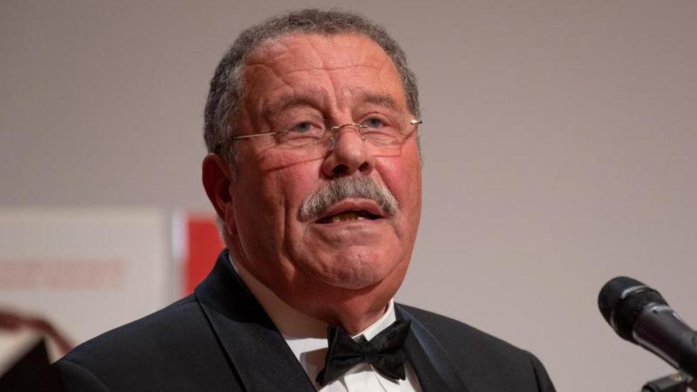 Auszeichnungen: Fastnachter Krawietz mit Kulturpreis geehrt | ZEIT ONLINE