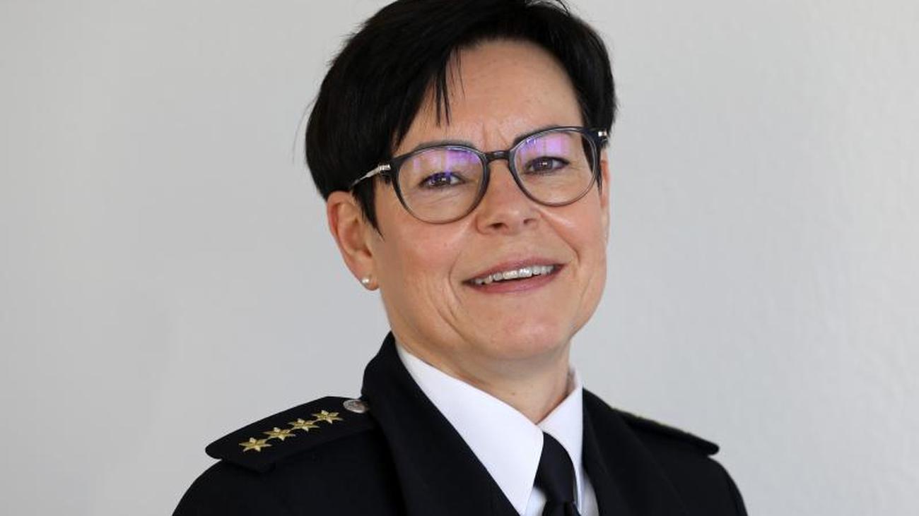 Polizei: Anja Hamann wird erste Polizeipräsidentin in MV | DIE ZEIT