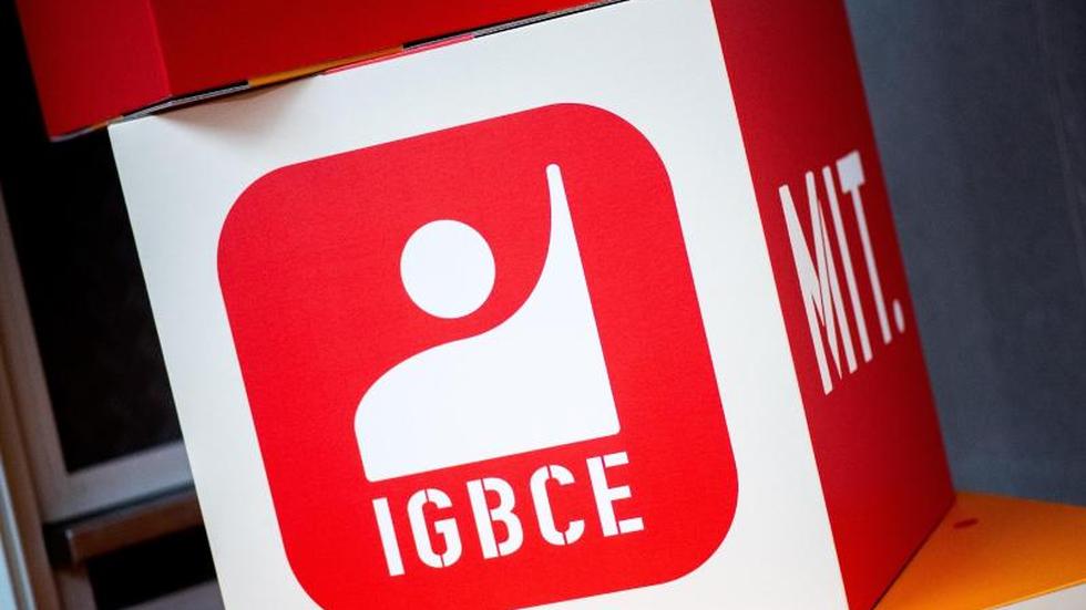 Chemie: IG BCE fordert kräftigen Aufschlag für Chemie-Beschäftigte ...