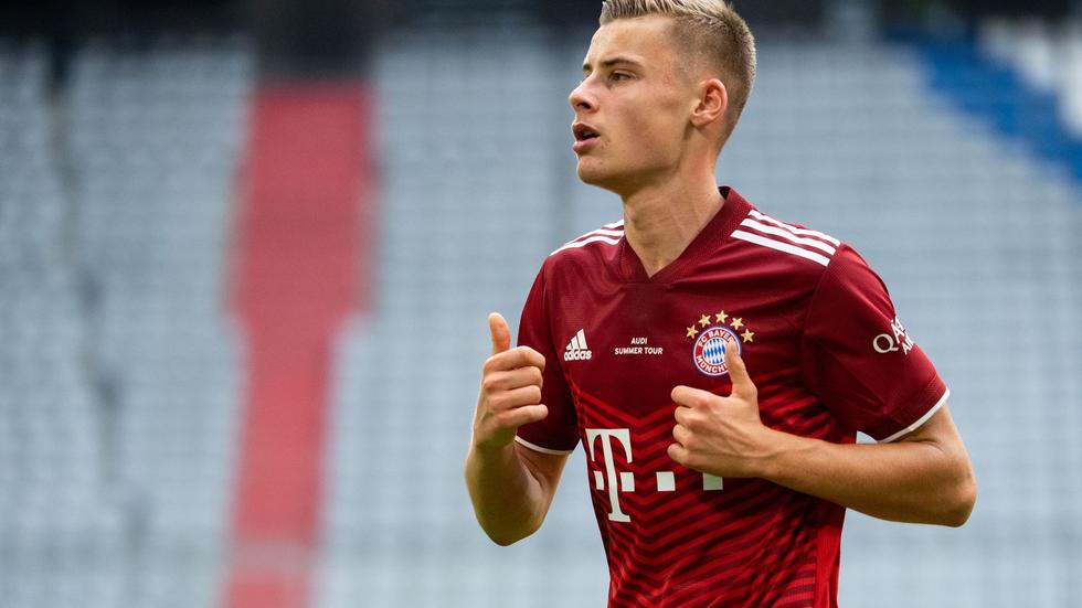 Fußball: FC Bayern verlängert Vertrag mit Offensivtalent Vidovic | ZEIT ...