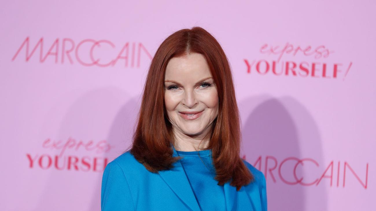 Modewoche: Marcia Cross verbringt 60. Geburtstag unter Palmen im Urlaub ...