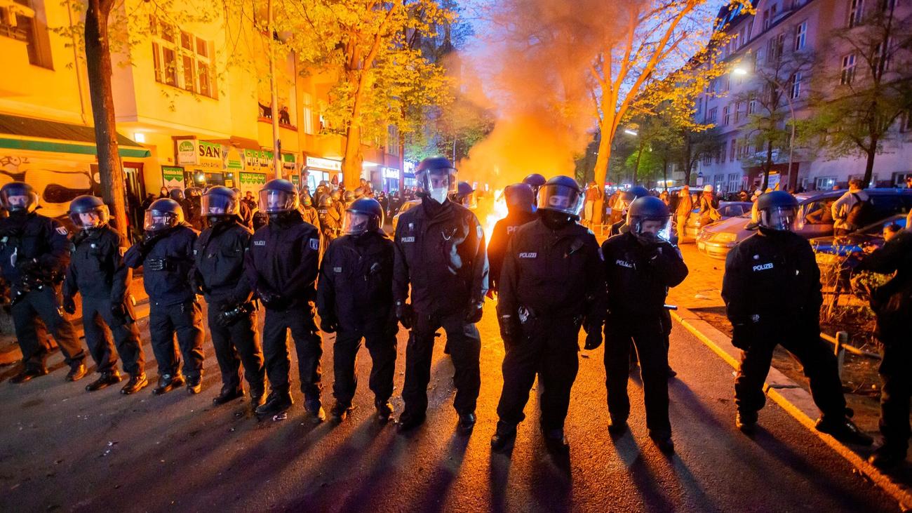 Proteste: Polizei rechnet mit linksradikaler Demonstration am 1. Mai ...