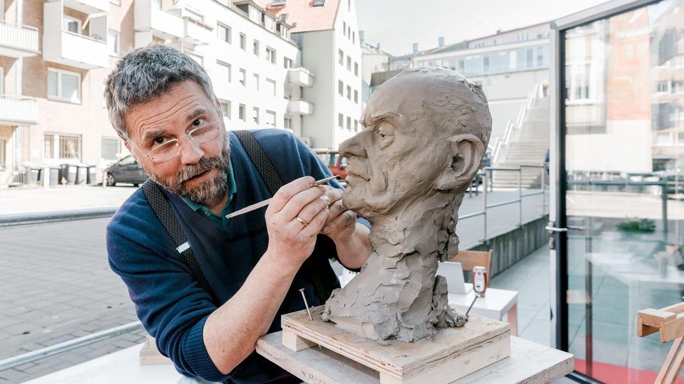 Kunst: Bildhauer Freiesleben formt Nobelpreisträger nach | ZEIT ONLINE