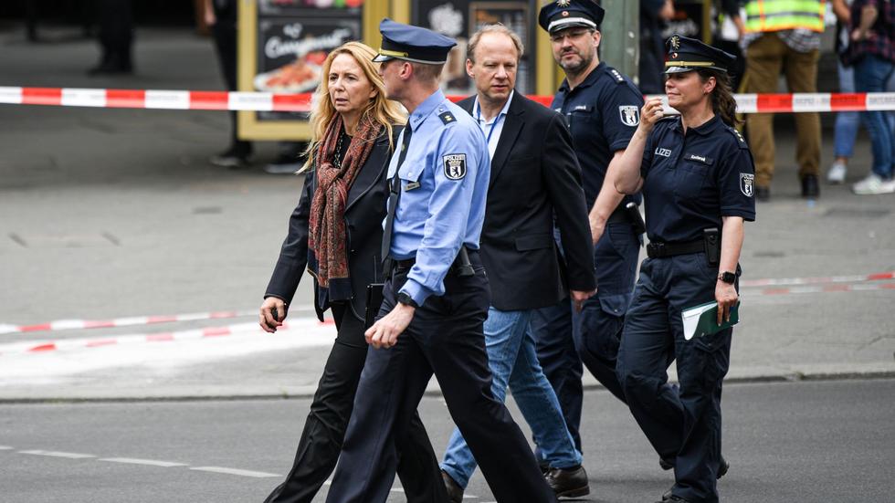 Berlins Polizeipräsidentin: Slowik besucht Ort des tödlichen Vorfalls ...