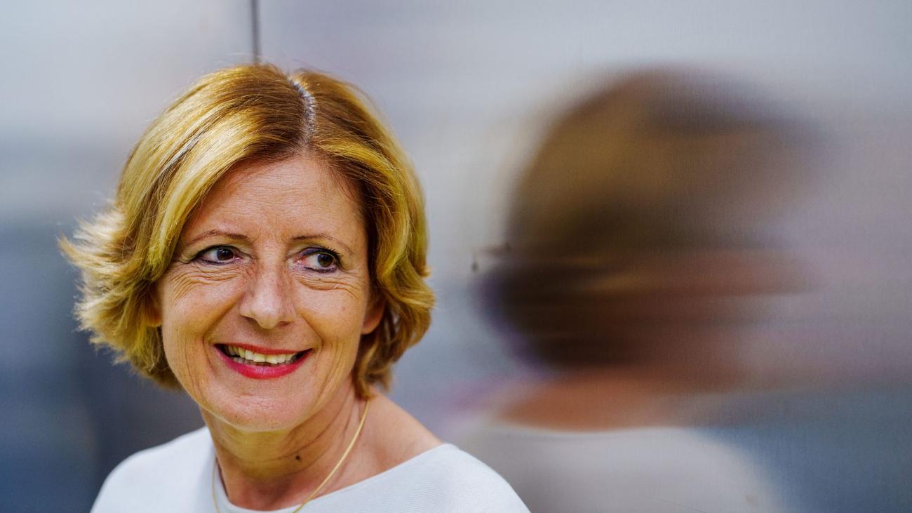 Energie: Malu Dreyer für mehr Tempo bei Genehmigung neuer Windräder ...