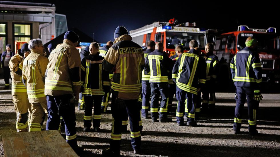 Feuerwehreinsatz: Landkreis Harz: Großbrand am Brocken unter Kontrolle ...