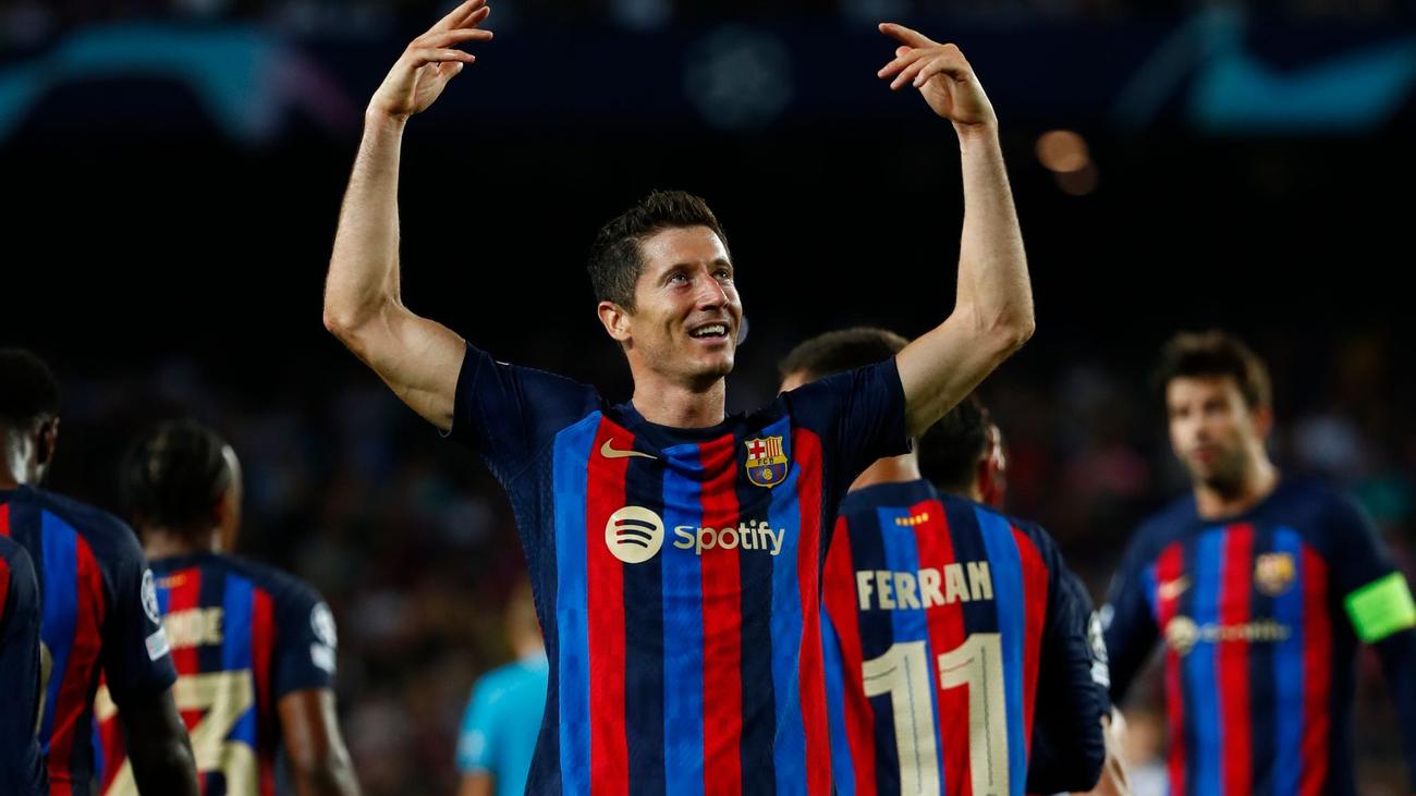 Fußball: Erneutes Lewandowski-Tor: FC Barcelona gewinnt in Cadiz | ZEIT ...